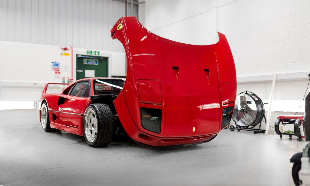 Ferrari F40 Body Parts and Glass | F40 Parts & Spares