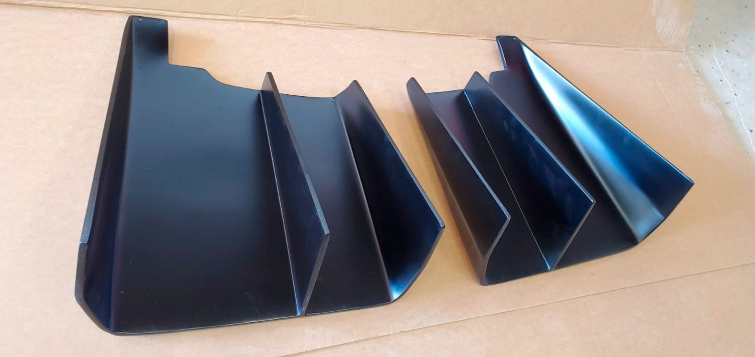 Rear diffuser set (F40 LM) - F40 Parts
