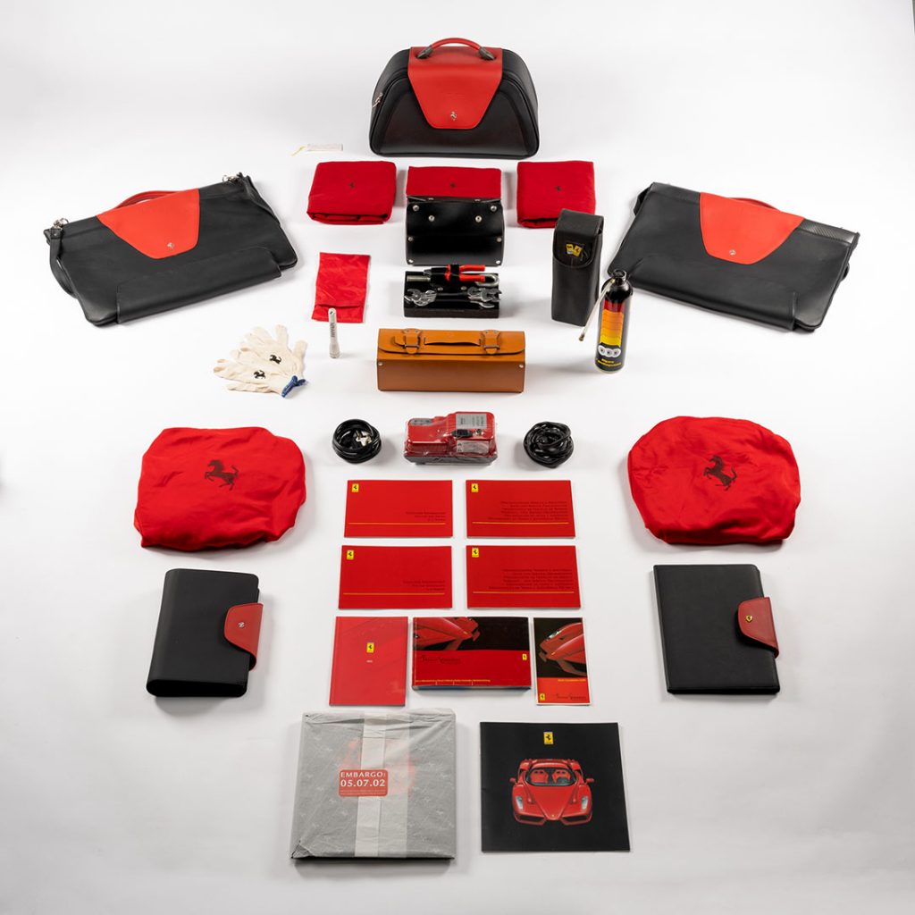 Ferrari Enzo accessories collection - F40 Parts