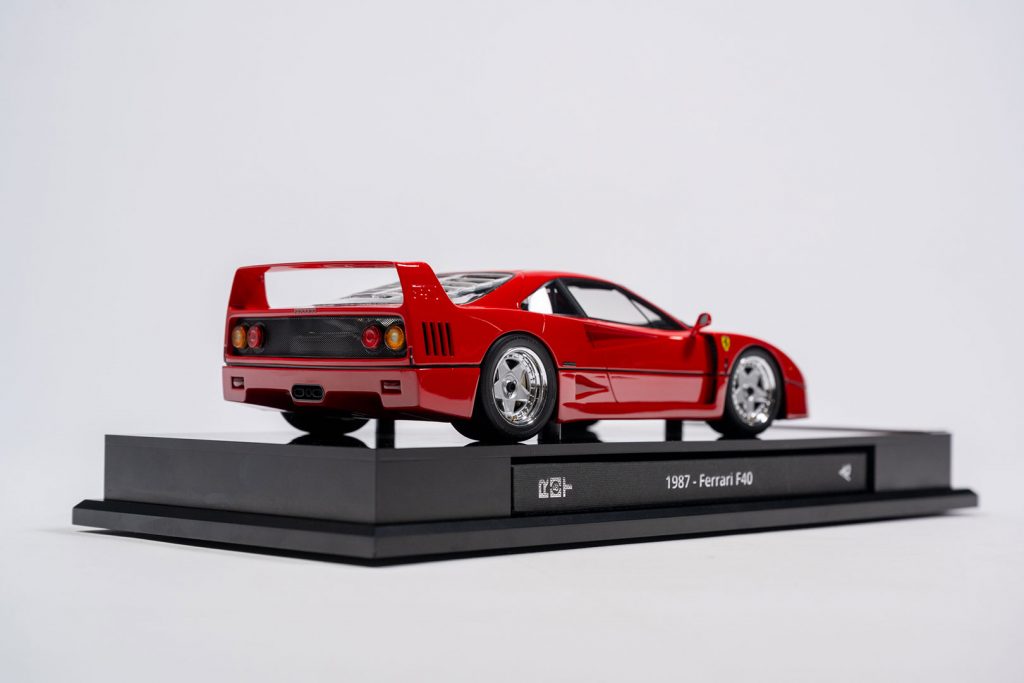 Ferrari F40 Scale Model by Amalgam - F40 Parts