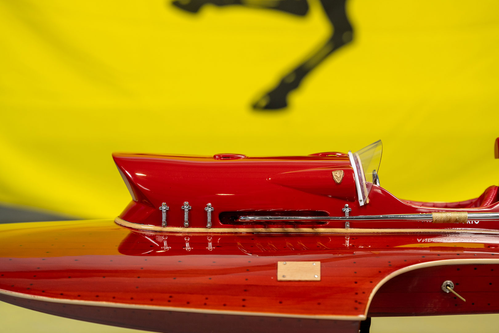 Ferrari Hydroplane Model Boat (Small) - F40 Parts