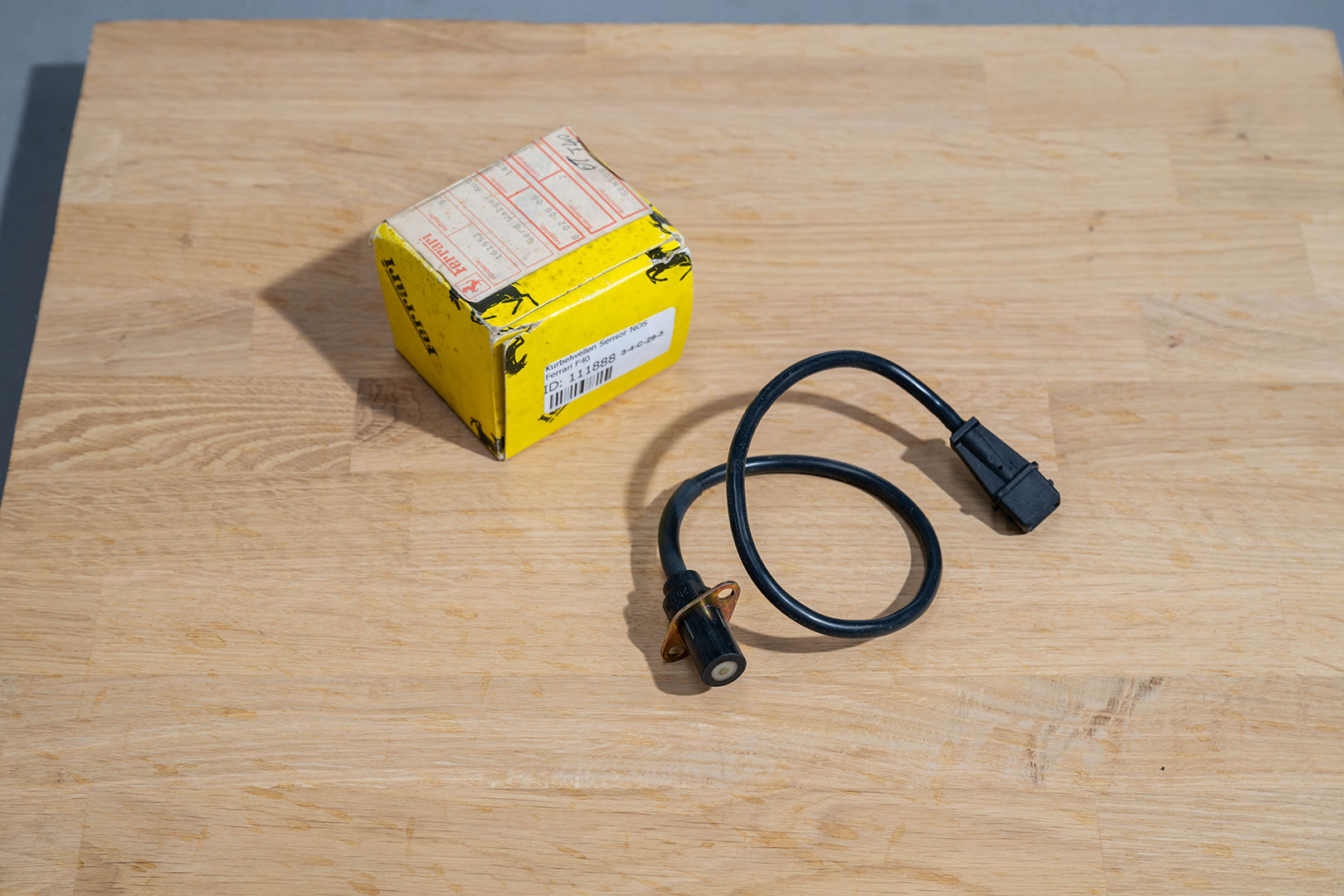 F40 Electromagnetic Phase Sensor - F40 Parts